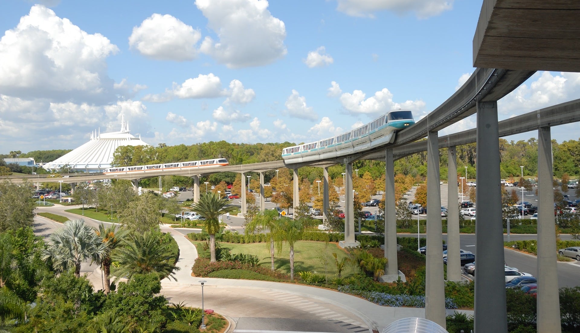 Reducing climate change impacts on mass transit