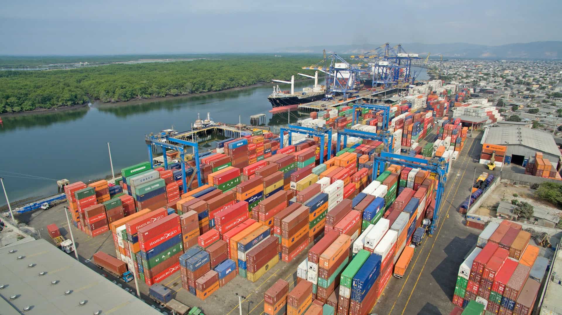 How cities can work with ports to reduce emissions and improve air quality